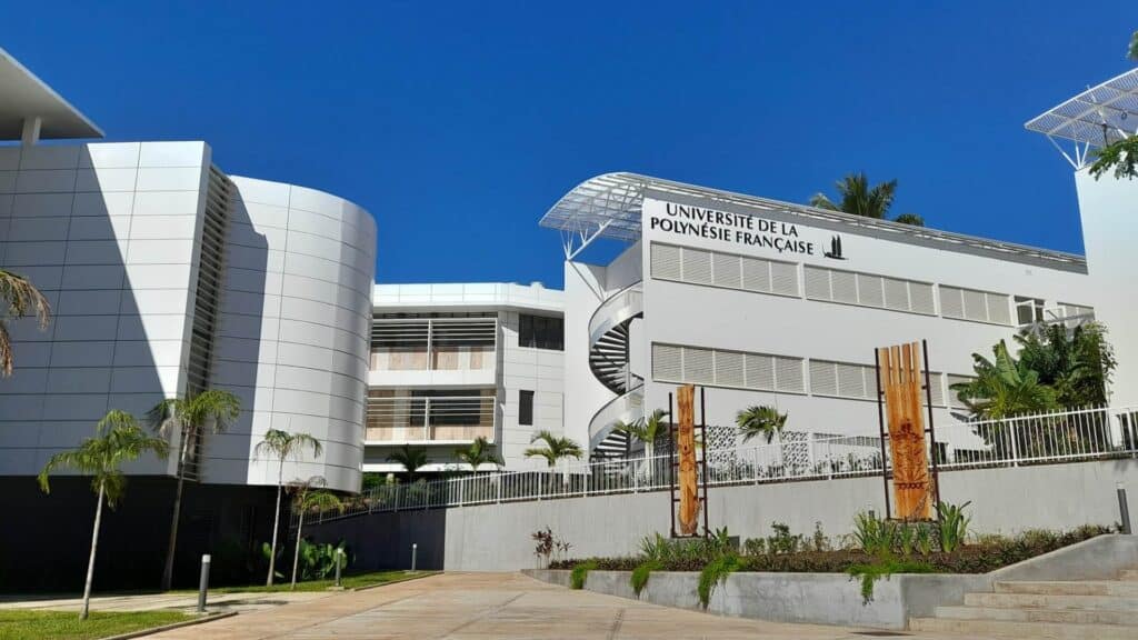 Coming to UPF - Relations Internationales, Université de Polynésie ...